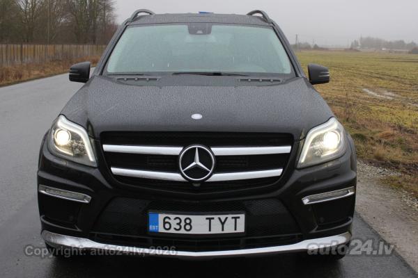 Black Mercedes-Benz GL-Class 2016 in Tallinn, with an engine capacity of 3.00 L and mileage of 220 thousand km for 26000 €, photo 1 on AUTOMOTO.COM.LV
