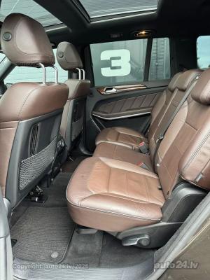 Brūns Mercedes-Benz GL-Class 2013 Tallina, ar dzinēja tilpumu 3.00 L un nobraukumu 214 tūkst. km par 24995 €, foto 16 vietnē AUTOMOTO.COM.LV