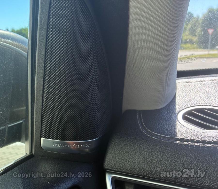 Brūns Mercedes-Benz GL-Class 2016 Tallina, ar dzinēja tilpumu 3.00 L un nobraukumu 290 tūkst. km par 21999 €, foto 12 vietnē AUTOMOTO.COM.LV