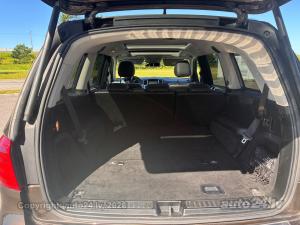 Brūns Mercedes-Benz GL-Class 2016 Tallina, ar dzinēja tilpumu 3.00 L un nobraukumu 290 tūkst. km par 21999 €, foto 17 vietnē AUTOMOTO.COM.LV