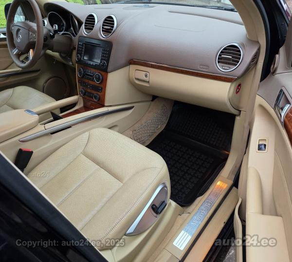 Mercedes-Benz GL-Class 2008 in Tallinn, with an engine capacity of 3.00 L and mileage of 207 thousand km for 9999 €, photo 11 on AUTOMOTO.COM.LV