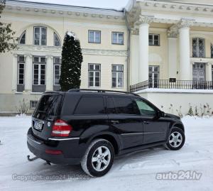 Mercedes-Benz GL-Class 2008 Tallina, ar dzinēja tilpumu 3.00 L un nobraukumu 240 tūkst. km par 9980 €, foto 5 vietnē AUTOMOTO.COM.LV