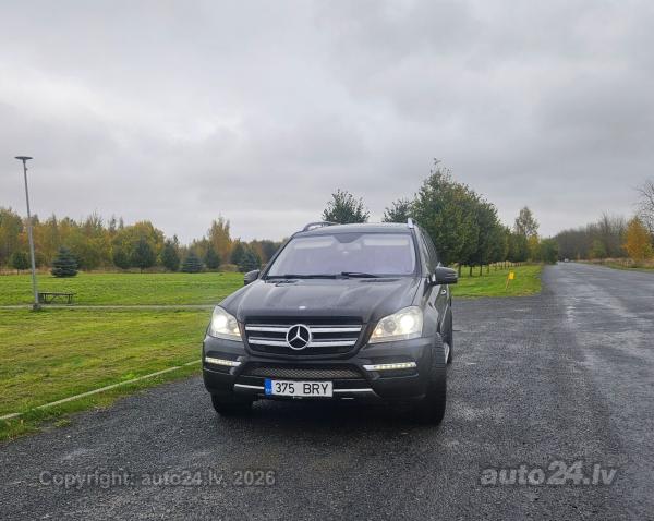 Mercedes-Benz GL-Class 2011 Tallina, ar dzinēja tilpumu 3.00 L un nobraukumu 242 tūkst. km par 15000 €, foto 3 vietnē AUTOMOTO.COM.LV