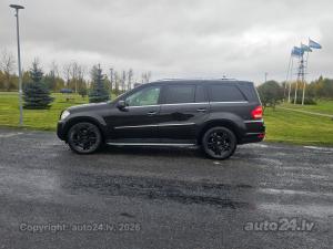Mercedes-Benz GL-Class 2011 Tallina, ar dzinēja tilpumu 3.00 L un nobraukumu 242 tūkst. km par 15000 €, foto 6 vietnē AUTOMOTO.COM.LV