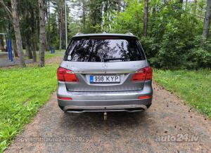 Mercedes-Benz GL-Class 2013 in Tallinn, with an engine capacity of 3.00 L and mileage of 300 thousand km for 14990 €, photo 8 on AUTOMOTO.COM.LV