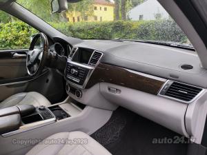 Mercedes-Benz GL-Class 2013 in Tallinn, with an engine capacity of 3.00 L and mileage of 300 thousand km for 14990 €, photo 15 on AUTOMOTO.COM.LV