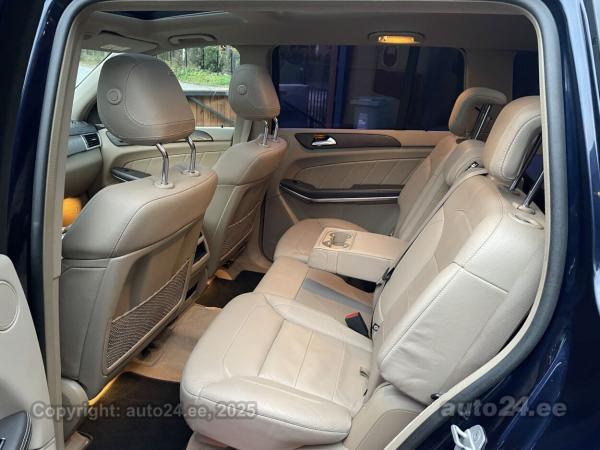 Mercedes-Benz GL-Class 2014 in Tartu, with an engine capacity of 3.00 L and mileage of 349 thousand km for 18999 €, photo 11 on AUTOMOTO.COM.LV