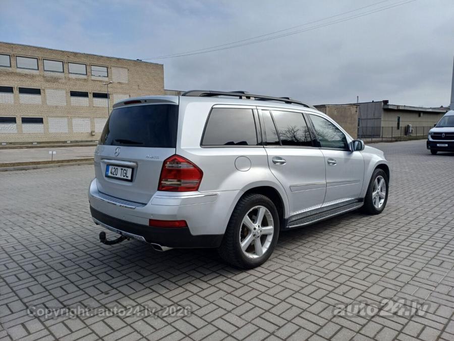 Grey Mercedes-Benz GL-Class 2006 in Tallinn, with an engine capacity of 4.00 L and mileage of 340 thousand km for 9900 €, photo 6 on AUTOMOTO.COM.LV