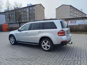 Grey Mercedes-Benz GL-Class 2006 in Tallinn, with an engine capacity of 4.00 L and mileage of 340 thousand km for 9900 €, photo 8 on AUTOMOTO.COM.LV