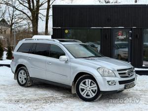 Grey Mercedes-Benz GL-Class 2008 in Riga, with an engine capacity of 3.00 L and mileage of 248 thousand km for 11990 €, photo 3 on AUTOMOTO.COM.LV