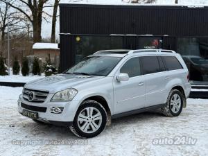 Grey Mercedes-Benz GL-Class 2008 in Riga, with an engine capacity of 3.00 L and mileage of 248 thousand km for 11990 €, photo 9 on AUTOMOTO.COM.LV