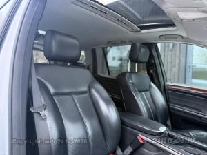 Grey Mercedes-Benz GL-Class 2008 in Riga, with an engine capacity of 3.00 L and mileage of 248 thousand km for 11990 €, photo 17 on AUTOMOTO.COM.LV