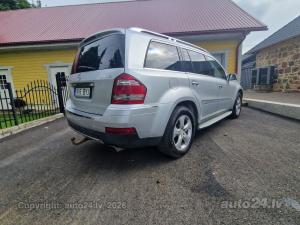 Pelēks Mercedes-Benz GL-Class 2009 Tallina, ar dzinēja tilpumu 4.00 L un nobraukumu 390 tūkst. km par 5999 €, foto 4 vietnē AUTOMOTO.COM.LV