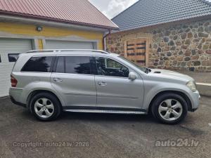 Pelēks Mercedes-Benz GL-Class 2009 Tallina, ar dzinēja tilpumu 4.00 L un nobraukumu 390 tūkst. km par 5999 €, foto 6 vietnē AUTOMOTO.COM.LV