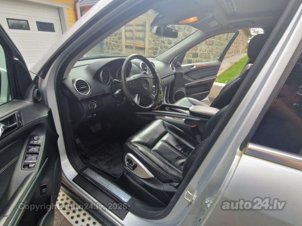 Grey Mercedes-Benz GL-Class 2009 in Tallinn, with an engine capacity of 4.00 L and mileage of 390 thousand km for 5999 €, photo 8 on AUTOMOTO.COM.LV
