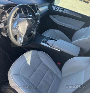 Grey Mercedes-Benz GL-Class 2013 in Tallinn, with an engine capacity of 3.00 L and mileage of 225 thousand km for 17000 €, photo 7 on AUTOMOTO.COM.LV