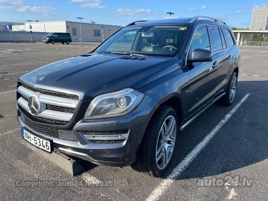 Pelēks Mercedes-Benz GL-Class 2015 Rīga, ar dzinēja tilpumu 4.70 L un nobraukumu 335 tūkst. km par 17000 €, foto 1 vietnē AUTOMOTO.COM.LV