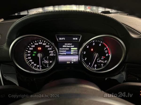 Pelēks Mercedes-Benz GL-Class 2015 Rīga, ar dzinēja tilpumu 4.70 L un nobraukumu 335 tūkst. km par 17000 €, foto 10 vietnē AUTOMOTO.COM.LV