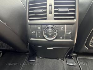 Grey Mercedes-Benz GL-Class 2015 in Viljandi, with an engine capacity of 4.70 L and mileage of 253 thousand km for 34900 €, photo 13 on AUTOMOTO.COM.LV