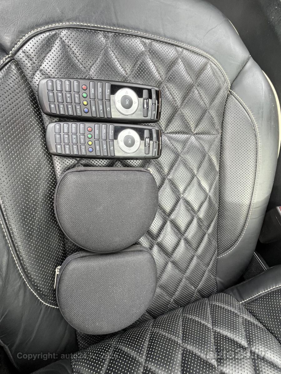 Grey Mercedes-Benz GL-Class 2015 in Viljandi, with an engine capacity of 4.70 L and mileage of 253 thousand km for 34900 €, photo 15 on AUTOMOTO.COM.LV