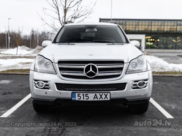 Grey Mercedes-Benz GL-Class 2007 in Tallinn, with an engine capacity of 3.00 L and mileage of 399 thousand km for 7990 €, photo 2 on AUTOMOTO.COM.LV
