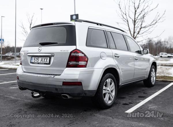 Grey Mercedes-Benz GL-Class 2007 in Tallinn, with an engine capacity of 3.00 L and mileage of 399 thousand km for 7990 €, photo 6 on AUTOMOTO.COM.LV