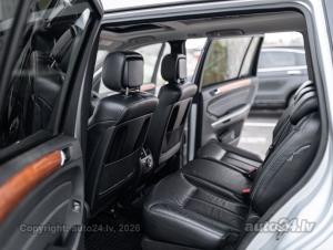 Grey Mercedes-Benz GL-Class 2007 in Tallinn, with an engine capacity of 3.00 L and mileage of 399 thousand km for 7990 €, photo 14 on AUTOMOTO.COM.LV