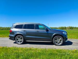 Grey Mercedes-Benz GL-Class 2013 in Tallinn, with an engine capacity of 3.00 L and mileage of 252 thousand km for 24000 €, photo 3 on AUTOMOTO.COM.LV