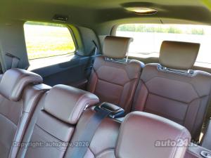 Grey Mercedes-Benz GL-Class 2013 in Tallinn, with an engine capacity of 3.00 L and mileage of 252 thousand km for 24000 €, photo 8 on AUTOMOTO.COM.LV