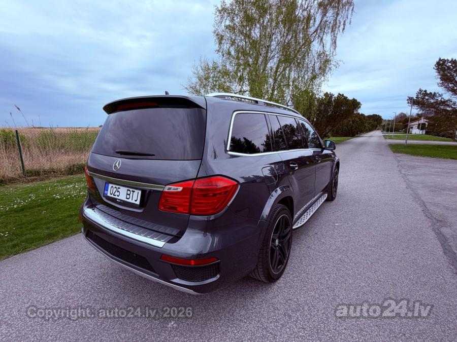 Grey Mercedes-Benz GL-Class 2015 in Tallinn, with an engine capacity of 3.00 L and mileage of 255 thousand km for 20599 €, photo 10 on AUTOMOTO.COM.LV