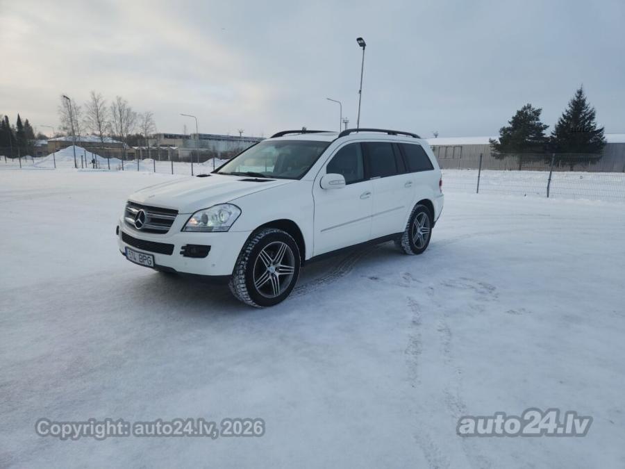 Balts Mercedes-Benz GL-Class 2007 Tallina, ar dzinēja tilpumu 4.70 L un nobraukumu 327 tūkst. km par 8000 €, foto 1 vietnē AUTOMOTO.COM.LV