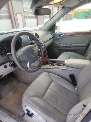 Balts Mercedes-Benz GL-Class 2007 Tallina, ar dzinēja tilpumu 4.70 L un nobraukumu 327 tūkst. km par 8000 €, foto 6 vietnē AUTOMOTO.COM.LV