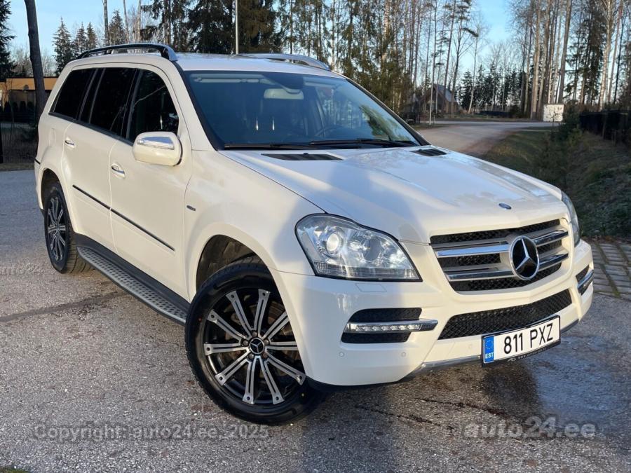 Balts Mercedes-Benz GL-Class 2010 Tartu, ar dzinēja tilpumu 3.00 L un nobraukumu 346 tūkst. km par 13999 €, foto 1 vietnē AUTOMOTO.COM.LV