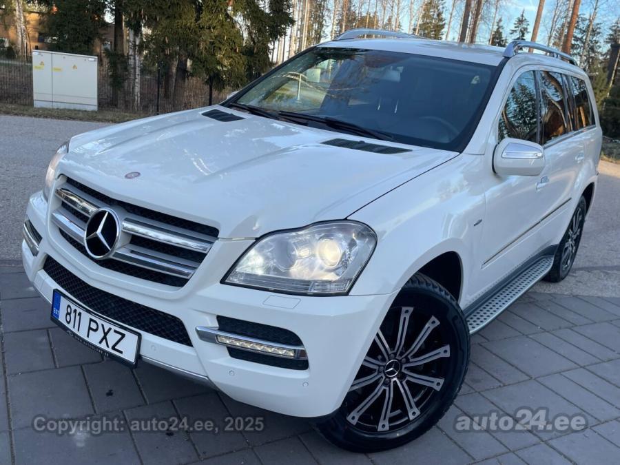 Balts Mercedes-Benz GL-Class 2010 Tartu, ar dzinēja tilpumu 3.00 L un nobraukumu 346 tūkst. km par 13999 €, foto 3 vietnē AUTOMOTO.COM.LV