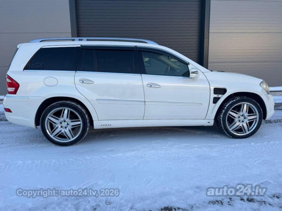 Balts Mercedes-Benz GL-Class 2010 Tartu, ar dzinēja tilpumu 5.50 L un nobraukumu 100 tūkst. km par 12900 €, foto 6 vietnē AUTOMOTO.COM.LV