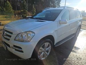 White Mercedes-Benz GL-Class 2010 in Tartu, with an engine capacity of 3.00 L and mileage of 299 thousand km for 12990 €, photo  on AUTOMOTO.COM.LV