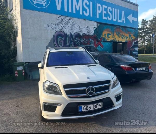 Balts Mercedes-Benz GL-Class 2013 Tallina, ar dzinēja tilpumu 4.70 L un nobraukumu 196 tūkst. km par 14900 €, foto 2 vietnē AUTOMOTO.COM.LV