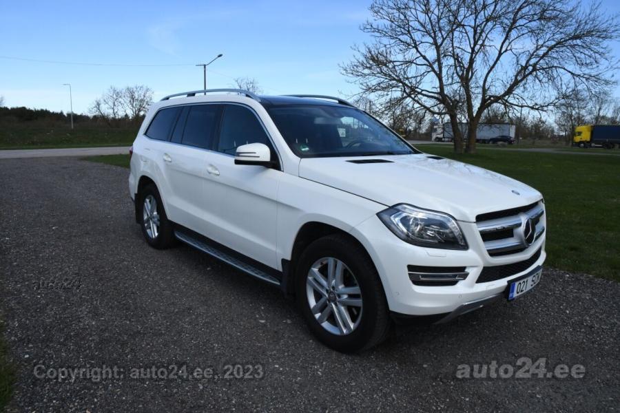 Balts Mercedes-Benz GL-Class 2015 Tallina, ar dzinēja tilpumu 3.00 L un nobraukumu 126 tūkst. km par 30000 €, foto 1 vietnē AUTOMOTO.COM.LV