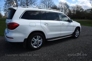 Balts Mercedes-Benz GL-Class 2015 Tallina, ar dzinēja tilpumu 3.00 L un nobraukumu 126 tūkst. km par 30000 €, foto 5 vietnē AUTOMOTO.COM.LV