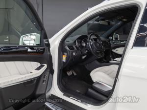 Balts Mercedes-Benz GL-Class 2015 Tallina, ar dzinēja tilpumu 5.50 L un nobraukumu 95 tūkst. km par 44990 €, foto 5 vietnē AUTOMOTO.COM.LV