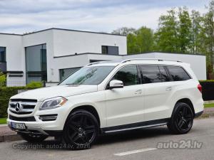 White Mercedes-Benz GL-Class 2015 in Tallinn, with an engine capacity of 3.00 L and mileage of 277 thousand km for 15990 €, photo  on AUTOMOTO.COM.LV