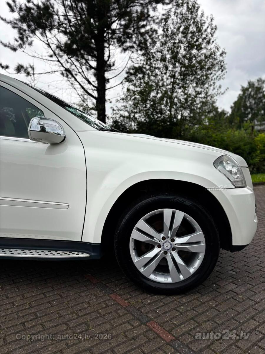 Balts Mercedes-Benz GL-Class 2010 Rapla, ar dzinēja tilpumu 4.70 L un nobraukumu 371 tūkst. km par 13500 €, foto 7 vietnē AUTOMOTO.COM.LV