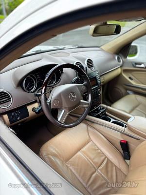 Balts Mercedes-Benz GL-Class 2010 Rapla, ar dzinēja tilpumu 4.70 L un nobraukumu 371 tūkst. km par 13500 €, foto 9 vietnē AUTOMOTO.COM.LV