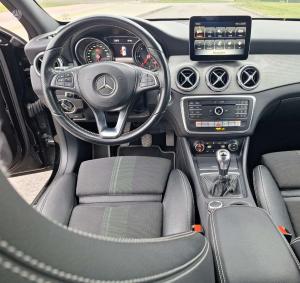 Black Mercedes-Benz GLA 180 2017 in Klaipeda, with an engine capacity of 1.46 L and mileage of 199 thousand km for 12650 €, photo 13 on AUTOMOTO.COM.LV