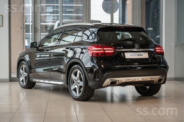 Melns Mercedes-Benz GLA 180 2018 Rīga, ar dzinēja tilpumu 1.60 L un nobraukumu 198 tūkst. km par 22500 €, foto 3 vietnē AUTOMOTO.COM.LV