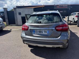 Pelēks Mercedes-Benz GLA 180 2018 Viļņa, ar dzinēja tilpumu 1.60 L un nobraukumu 168 tūkst. km par 15400 €, foto 5 vietnē AUTOMOTO.COM.LV