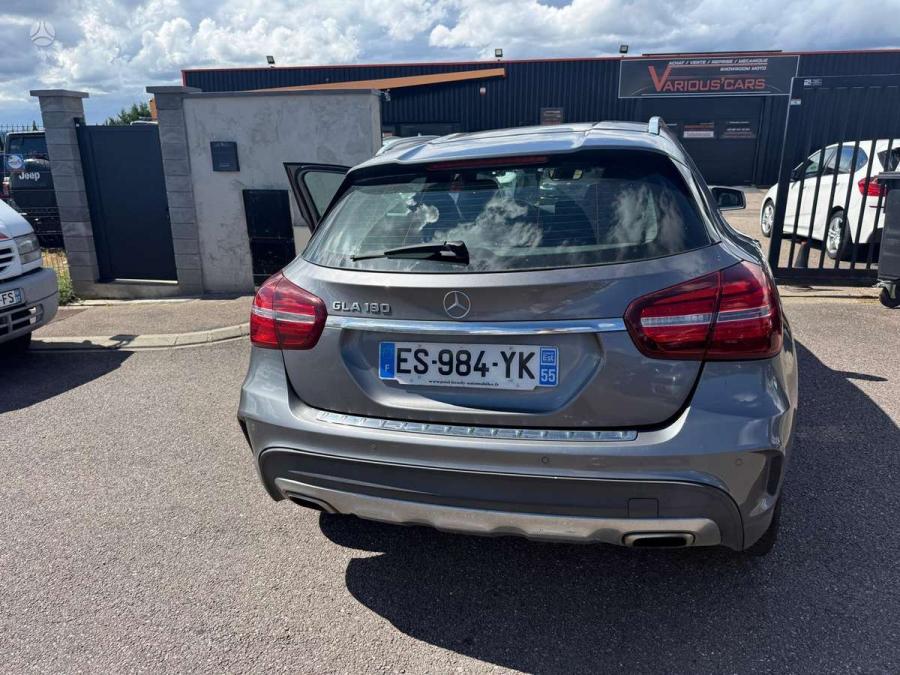 Pelēks Mercedes-Benz GLA 180 2018 Viļņa, ar dzinēja tilpumu 1.60 L un nobraukumu 168 tūkst. km par 15400 €, foto 5 vietnē AUTOMOTO.COM.LV