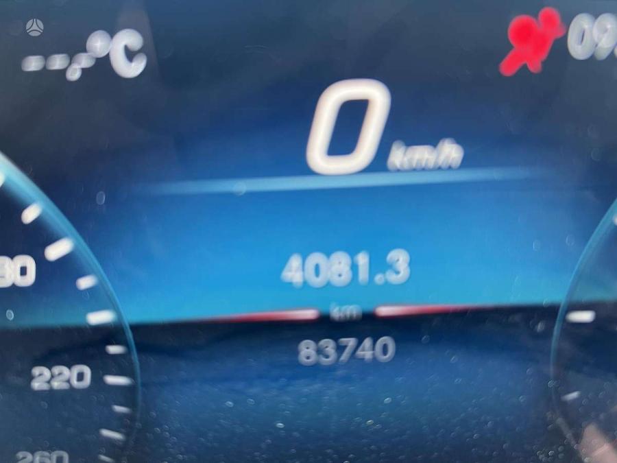 Pelēks Mercedes-Benz GLA 180 2022 Panevēža, ar dzinēja tilpumu 2.00 L un nobraukumu 830 tūkst. km par 15300 €, foto 12 vietnē AUTOMOTO.COM.LV