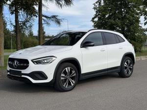Balts Mercedes-Benz GLA 180 2020 Panevēža, ar dzinēja tilpumu 1.95 L un nobraukumu 149 tūkst. km par 18950 €, foto 3 vietnē AUTOMOTO.COM.LV
