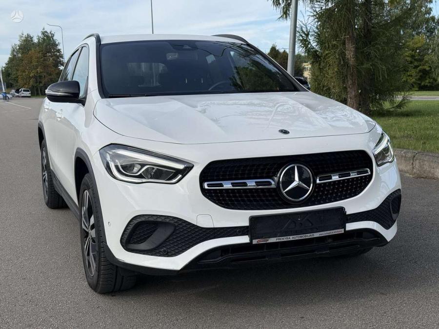 Balts Mercedes-Benz GLA 180 2020 Panevēža, ar dzinēja tilpumu 1.95 L un nobraukumu 149 tūkst. km par 18950 €, foto 7 vietnē AUTOMOTO.COM.LV